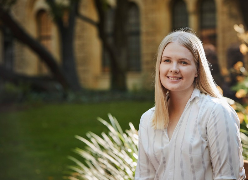 Give encouragement : The University of Western Australia