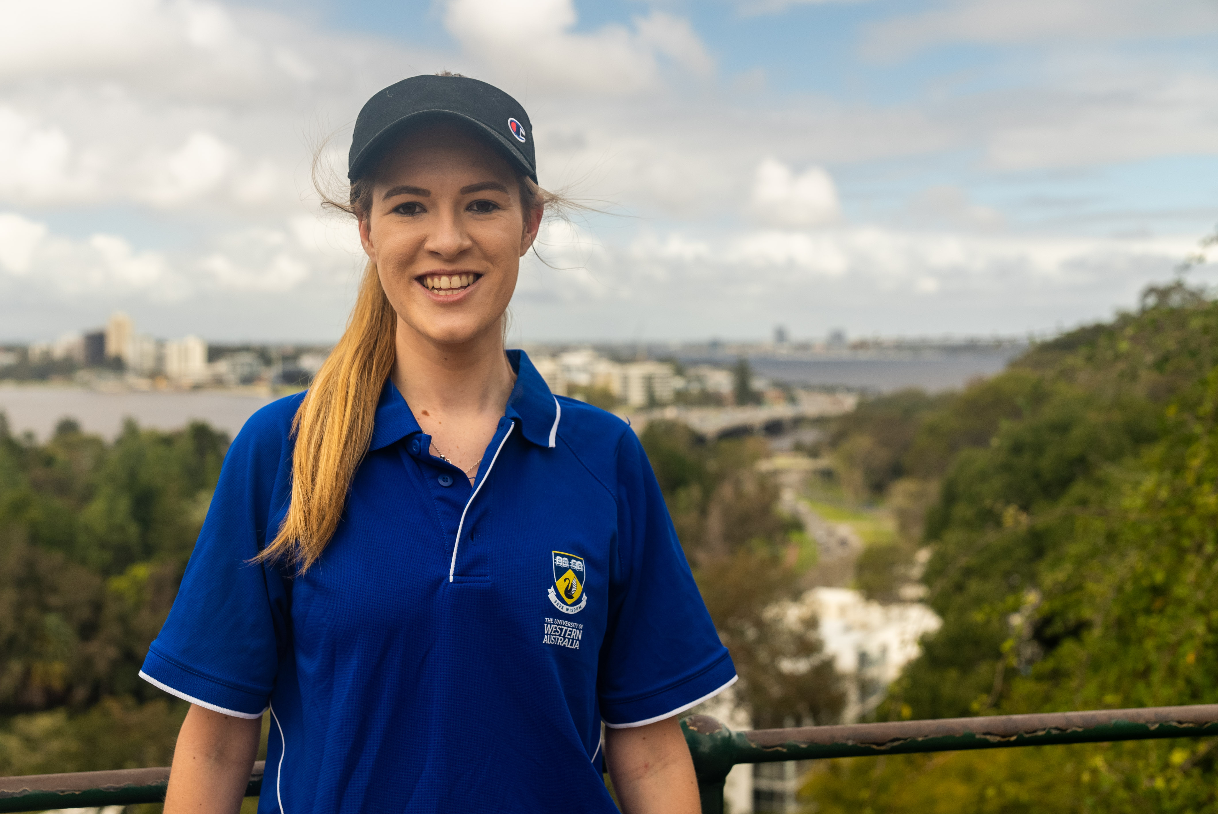 UWA medical graduate becomes youngest doctor to summit Everest