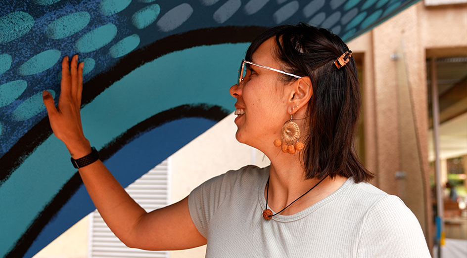 Vibrant new look for Reid Library bridge